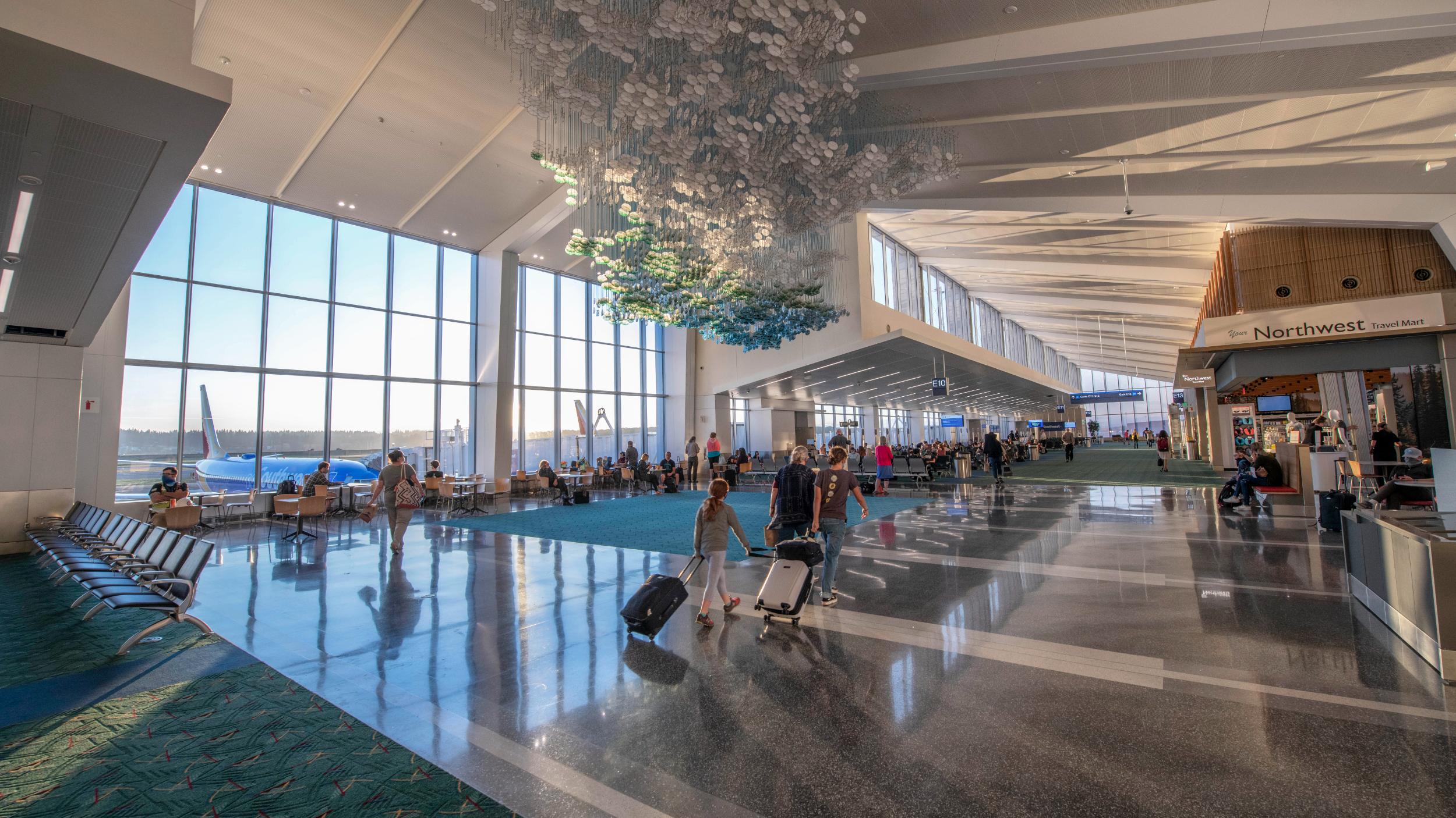 FlyPDX - PDXPeople - Be Knowledgeable: Concourse E Travelers
