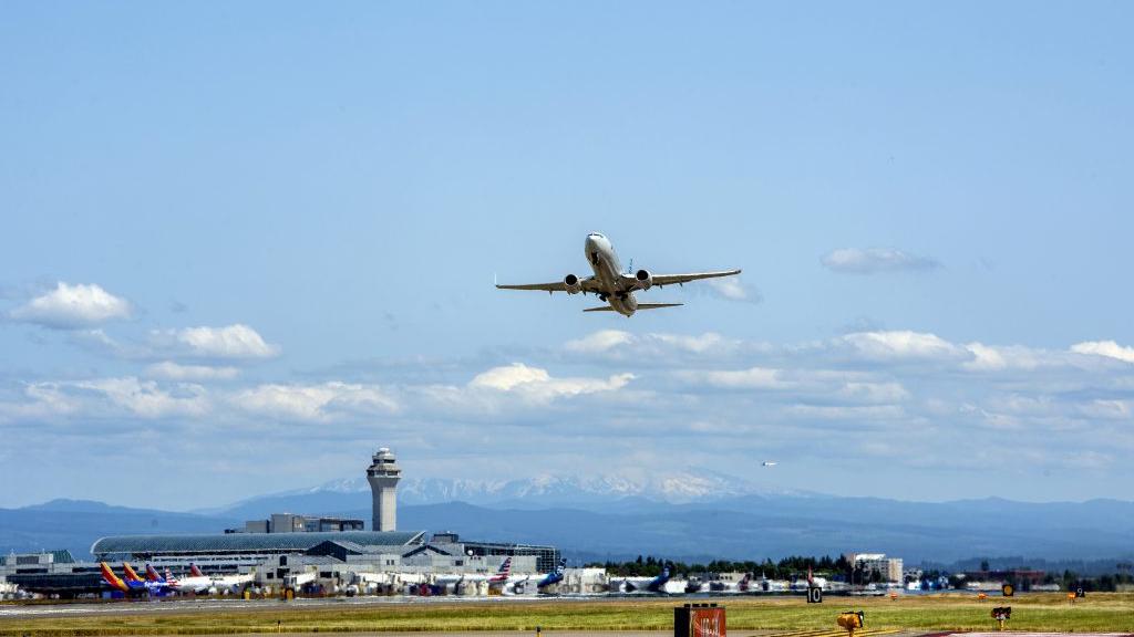 FlyPDX - PDXPeople - Be Knowledgeable: Stay Safe at Work in Hot Weater