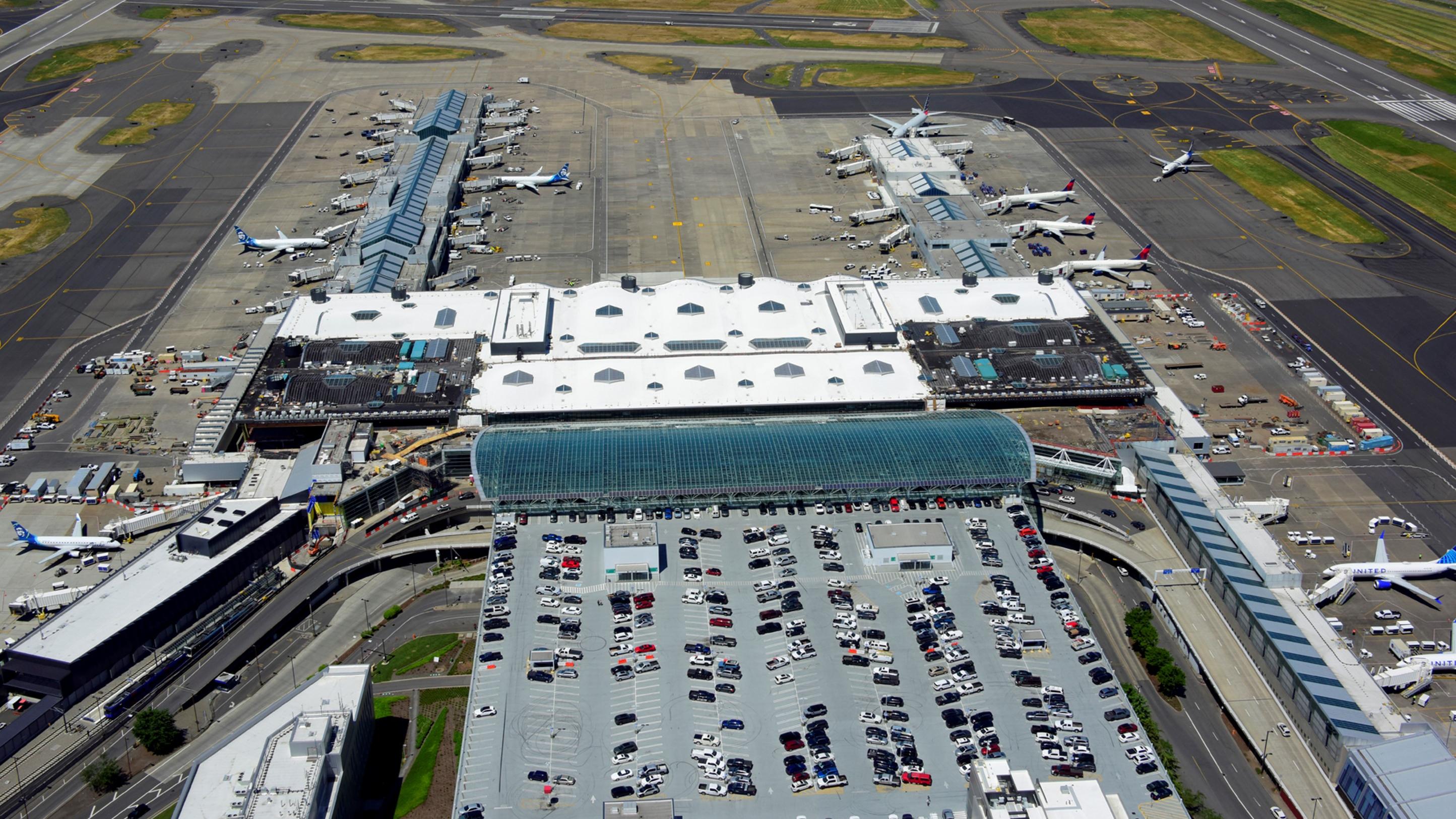 FlyPDX - PDXPeople - Security Badging, Port Police Move to the Rental ...